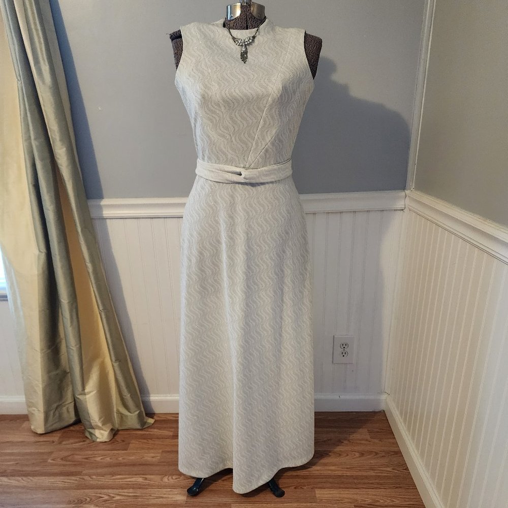 1970's Designer "Trends By Jerrie Lurie" White And Si… - Gem